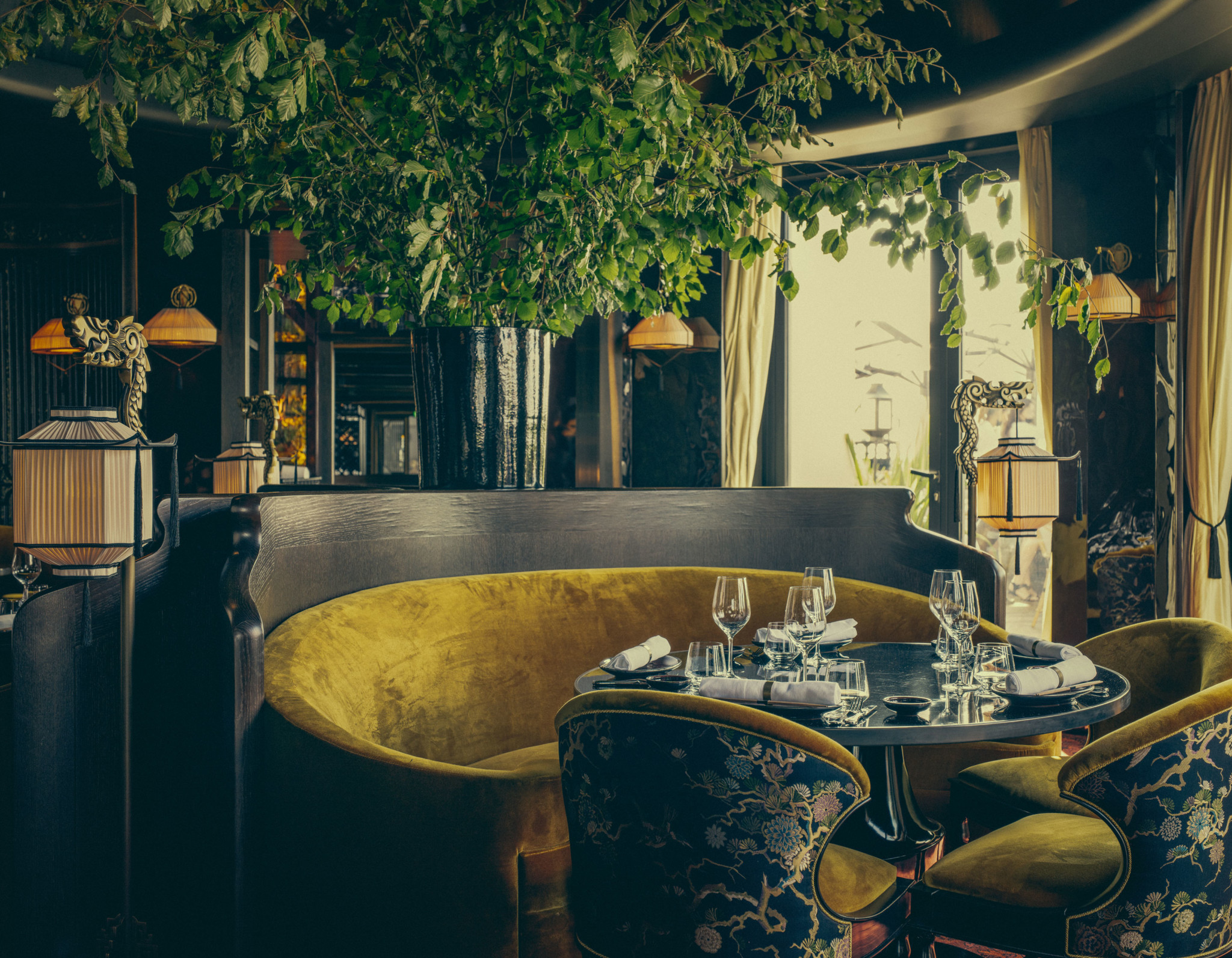 dix9mai — Mûn Restaurant Paris